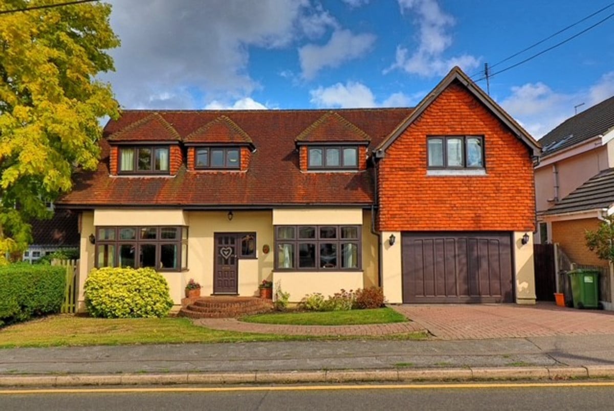4 bedroom property for sale, Little Norsey Road, Billericay - 24754452 ...