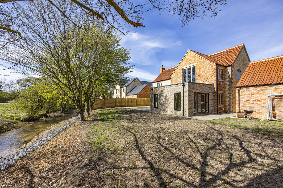 4 bedroom property for sale, Lincoln Road, Dunston, Lincoln - 25185899 ...