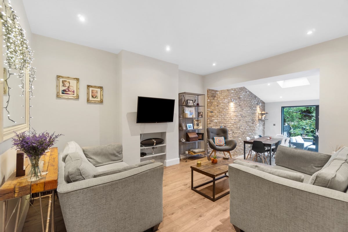 3 bedroom property for sale, Altyre Way, Beckenham - 25621628 - TAUK